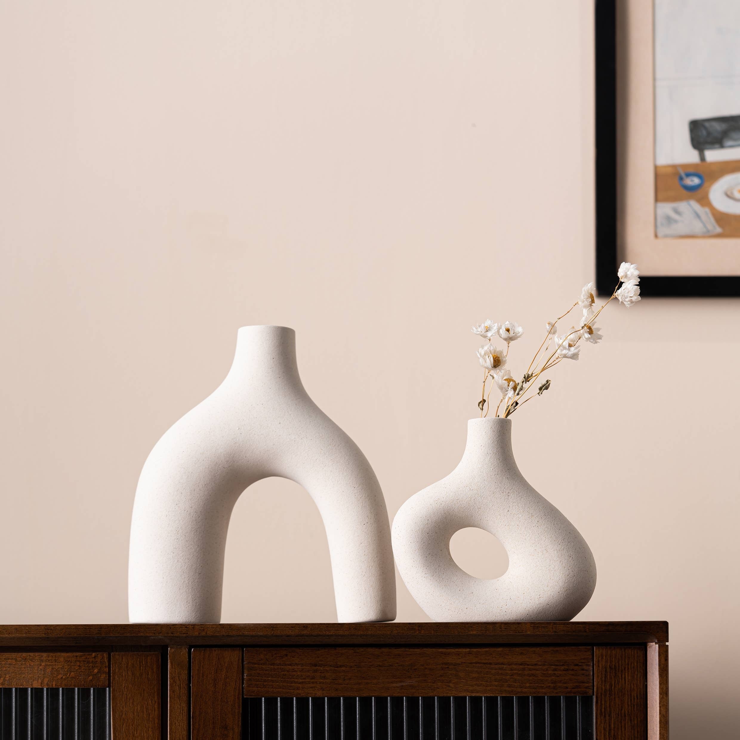 Kimisty Designs - Kimisty Ceramic Off White Nordic Vase | PAX FLORA GOODS
